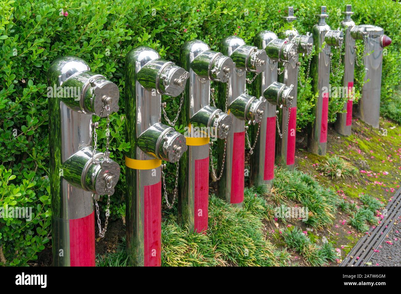 Hydrant booster hi-res stock photography and images - Alamy