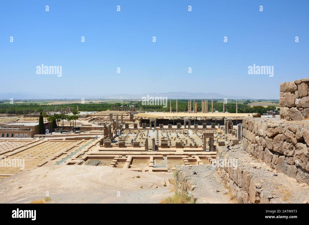 Palace of xerxes hi-res stock photography and images - Alamy