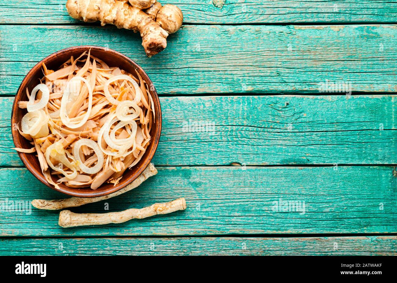 Native American salad of Jerusalem artichoke, horseradish and onion ...