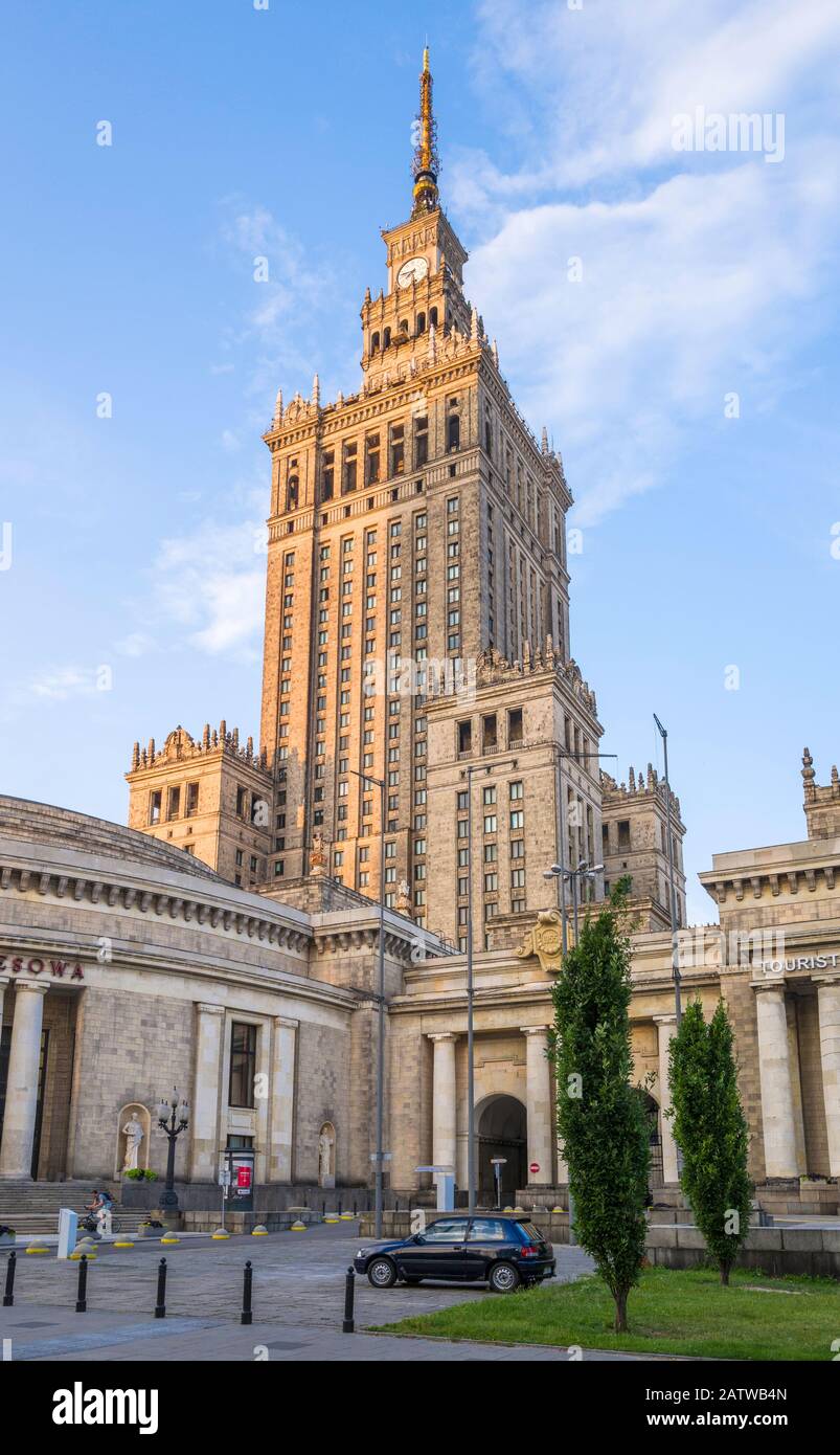 Soviet palace hi-res stock photography and images - Alamy