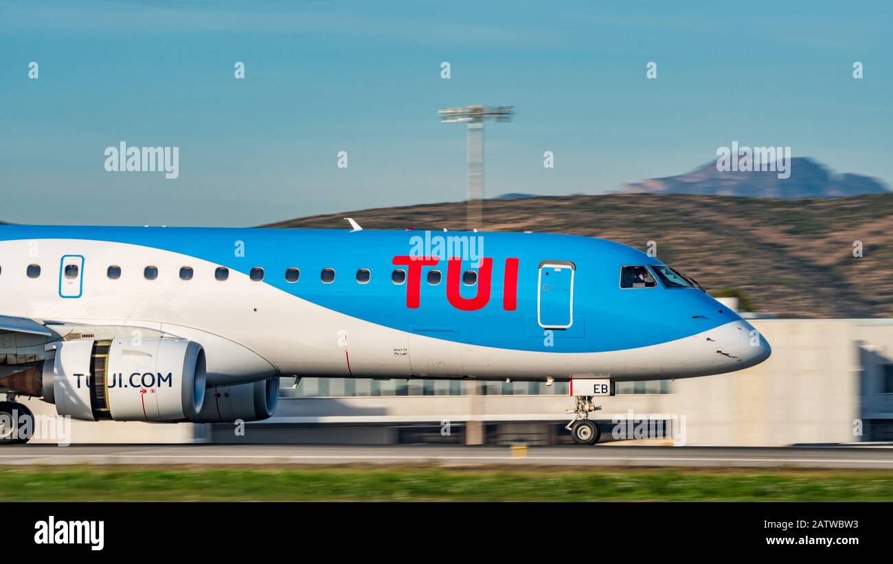 TUI plane head landing Stock Photo - Alamy