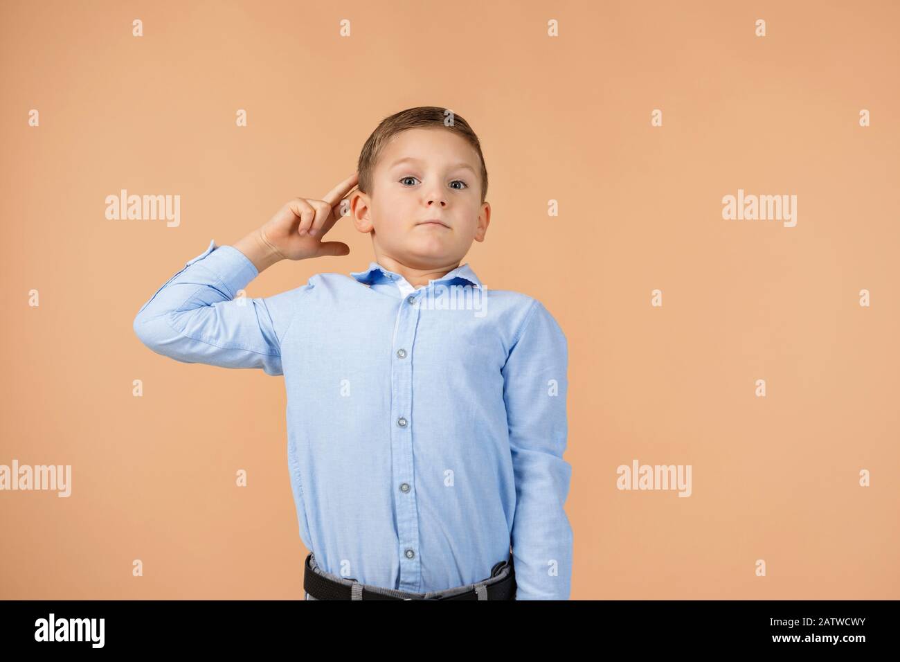 Person saluting soldier standing hi-res stock photography and images ...