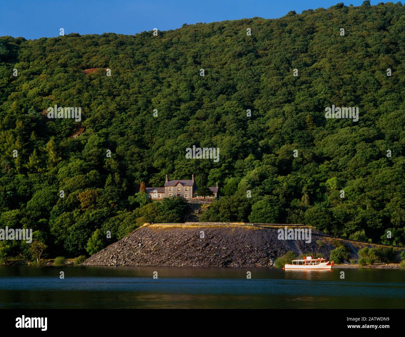 View N over Llyn Padarn to the Dinorwic Slate Quarry Hospital Visitor ...