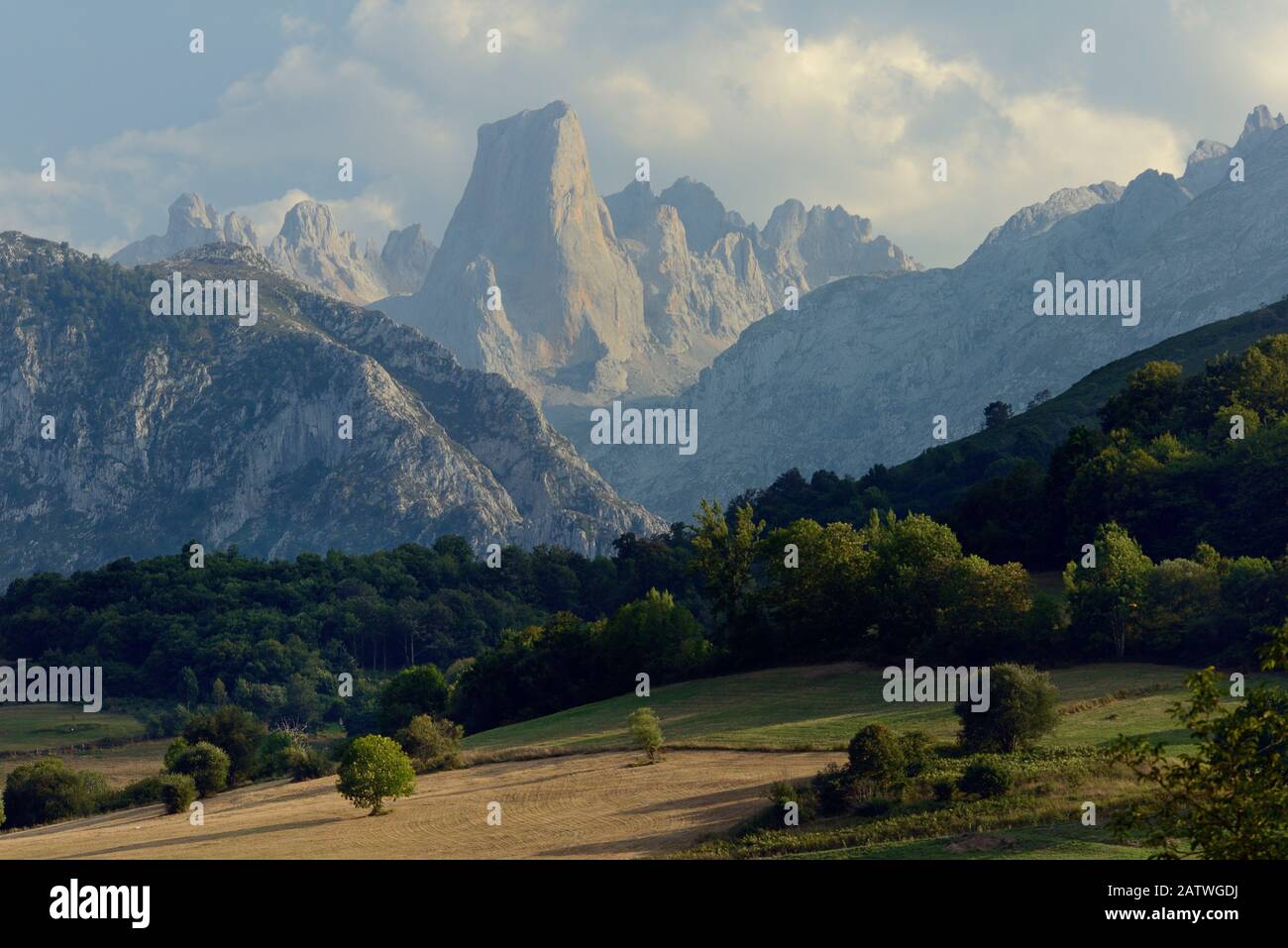 Bulnes, cabrales hi-res stock photography and images - Alamy