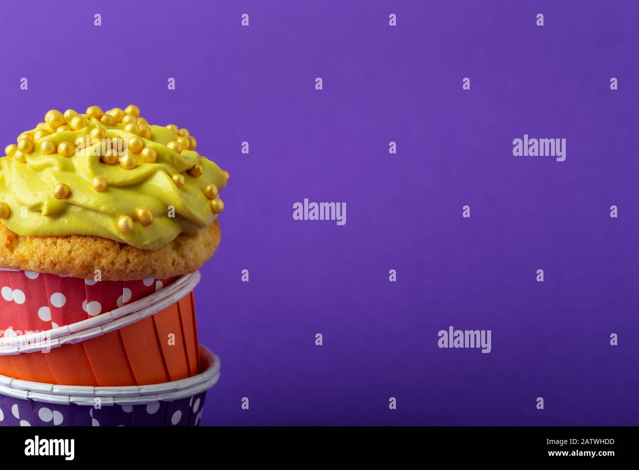 Violet birthday hi-res stock photography and images - Alamy