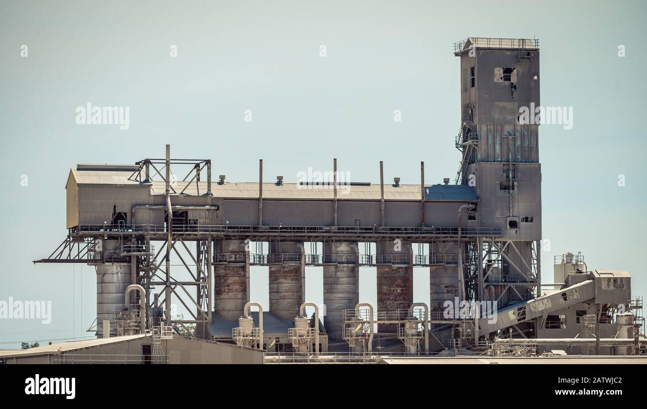 Chemical plant building in South Australia Stock Photo - Alamy