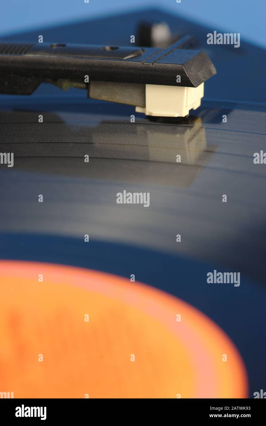 Record head hi-res stock photography and images - Alamy