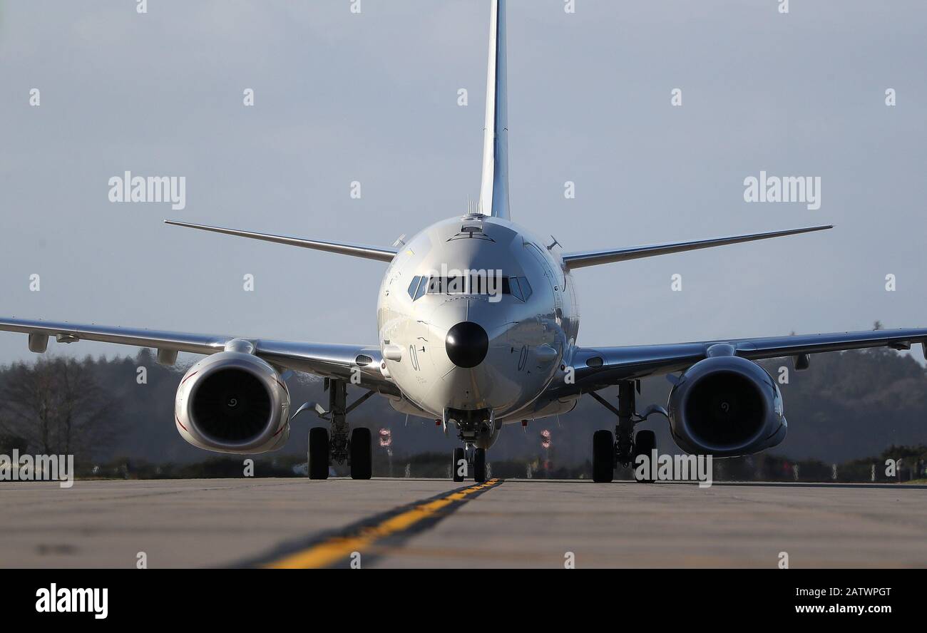 The UK's first submarine-hunting P-8A Poseidon maritime patrol aircraft ...