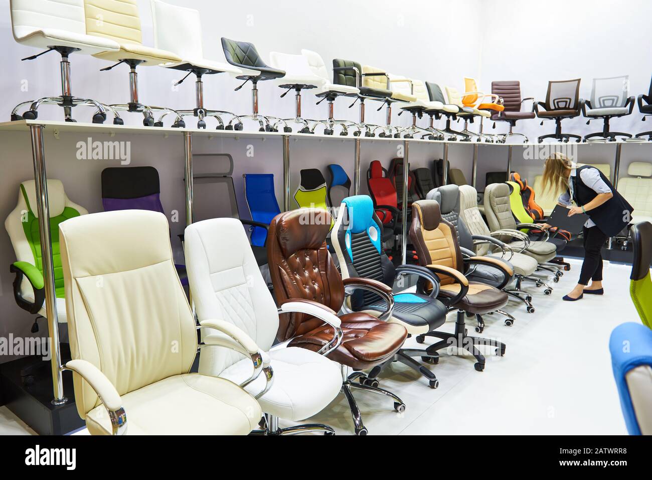 Computer shop interior hi-res stock photography and images - Alamy