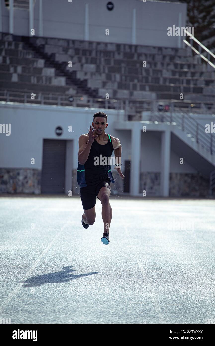 Athlete running hi-res stock photography and images - Alamy