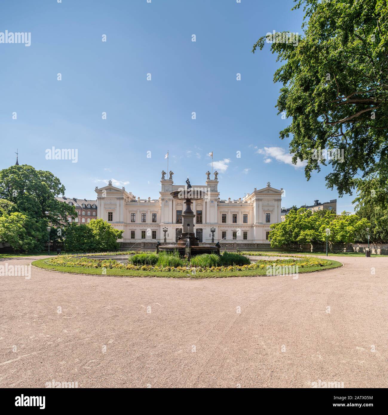 Universitet hi-res stock photography and images - Alamy