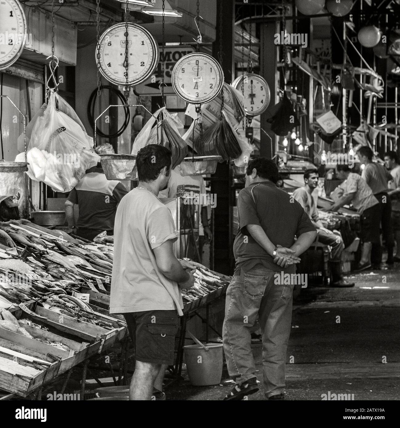 market scales to weigh fish produce Stock Photo - Alamy