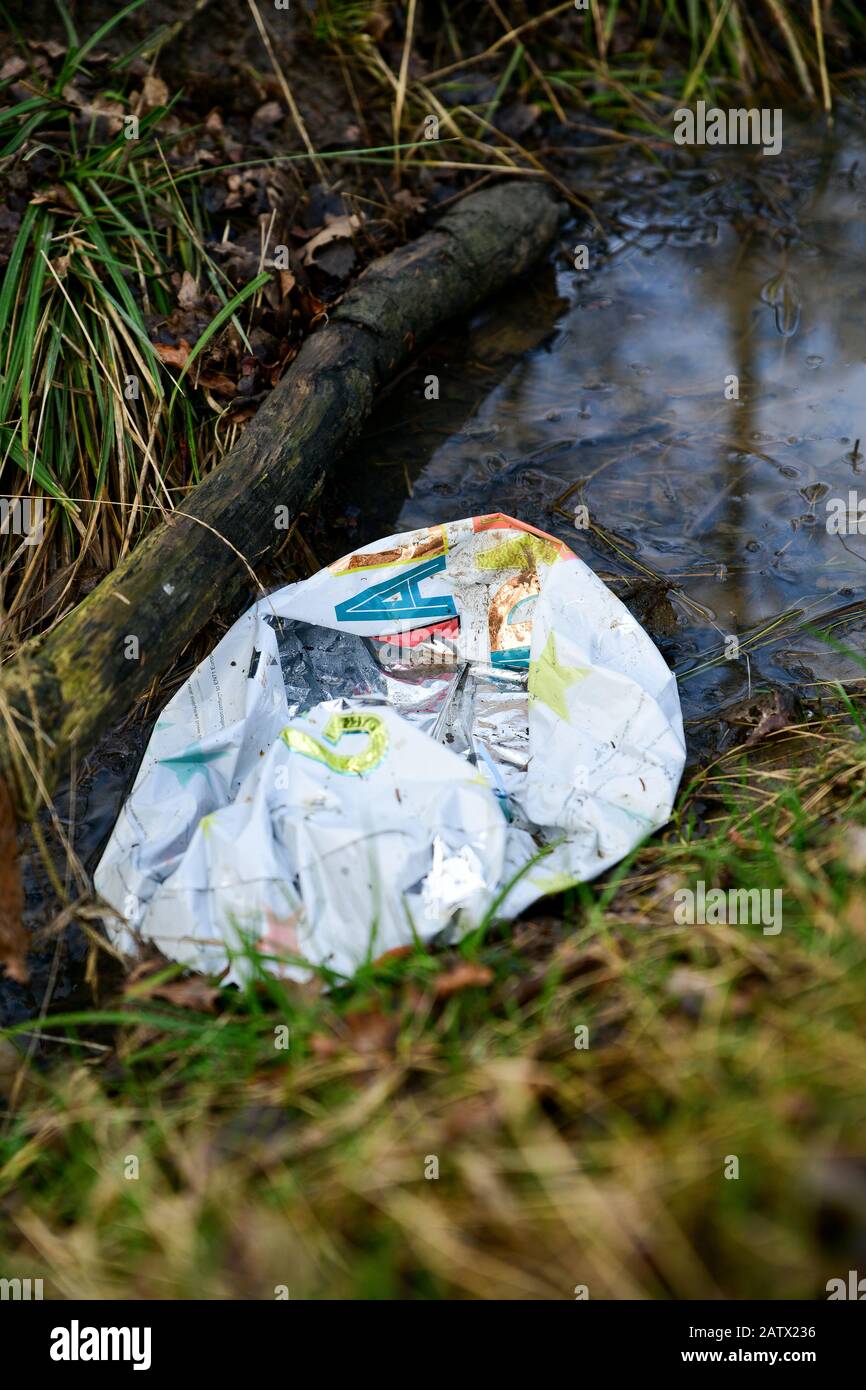 Litter in the UK countryside. Rubbish left by walkers during Covid19 ...
