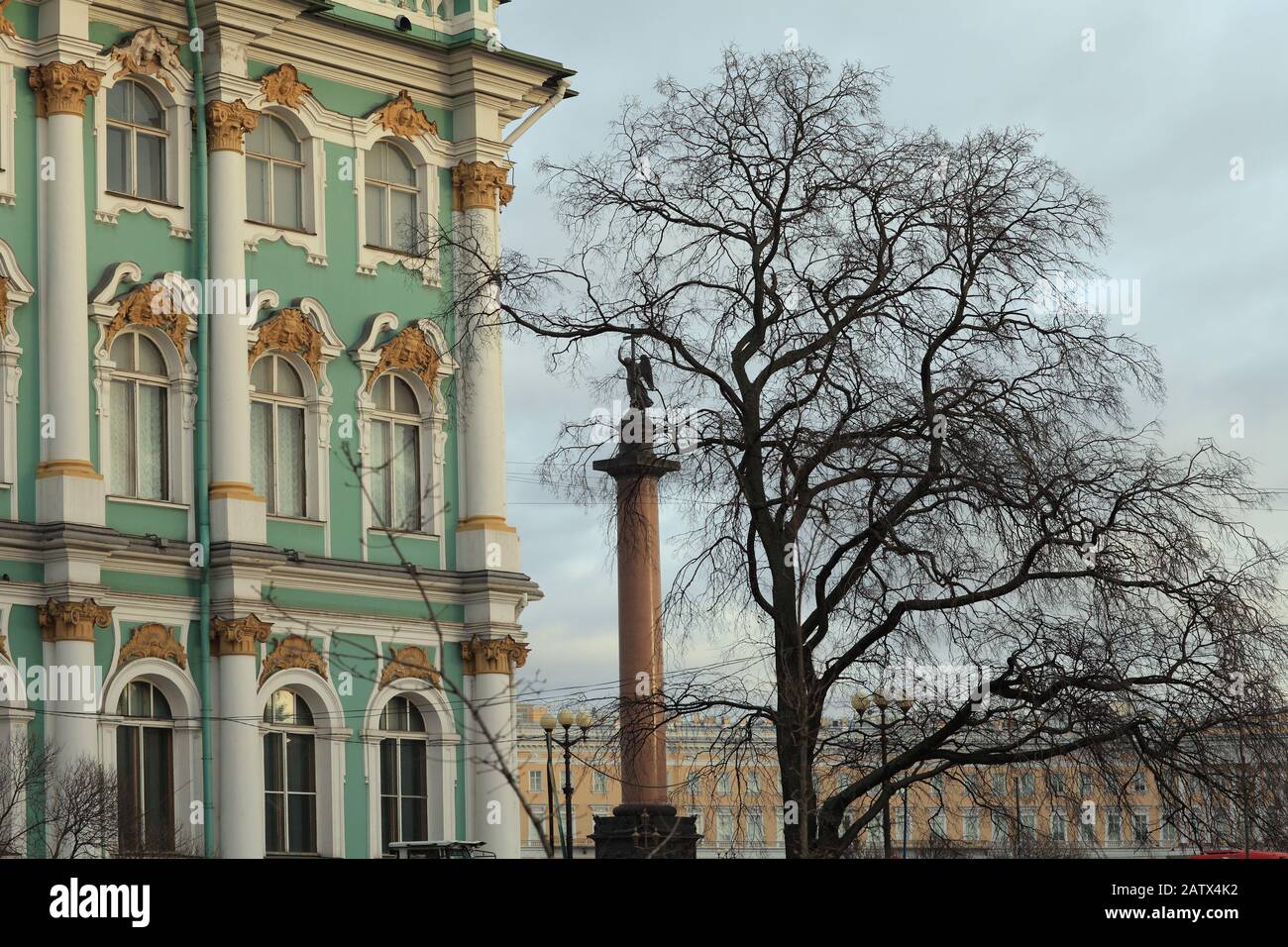 Winter Palace and Alexander Colon in St. Petersburg Stock Photo - Alamy