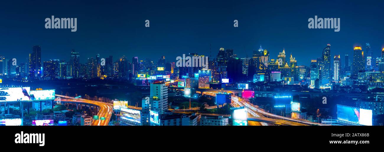 Soi Rangnam, Bangkok Buildings in the heart of the capital city that ...