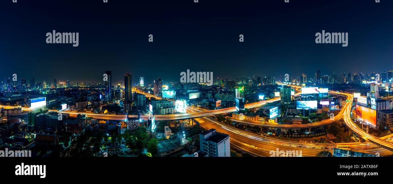 Soi Rangnam, Bangkok Buildings in the heart of the capital city that ...