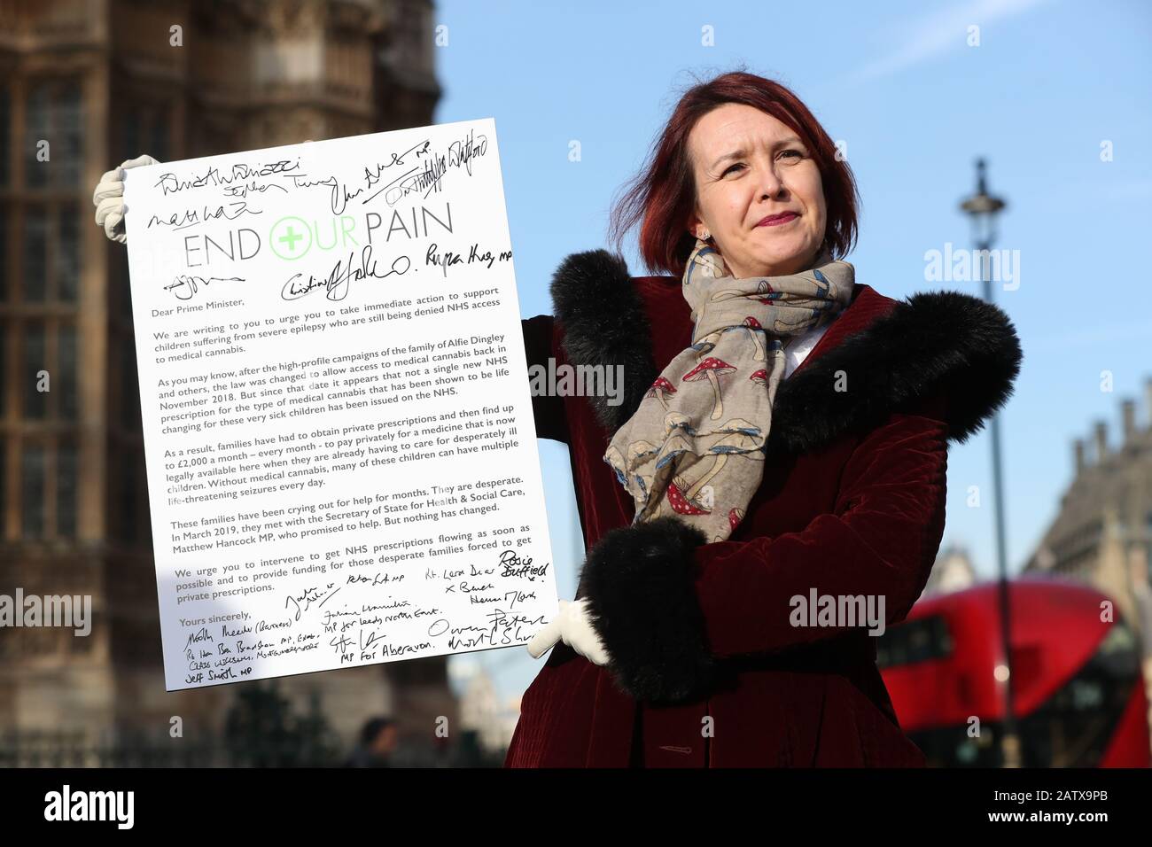Doctor callie seaman hi-res stock photography and images - Alamy