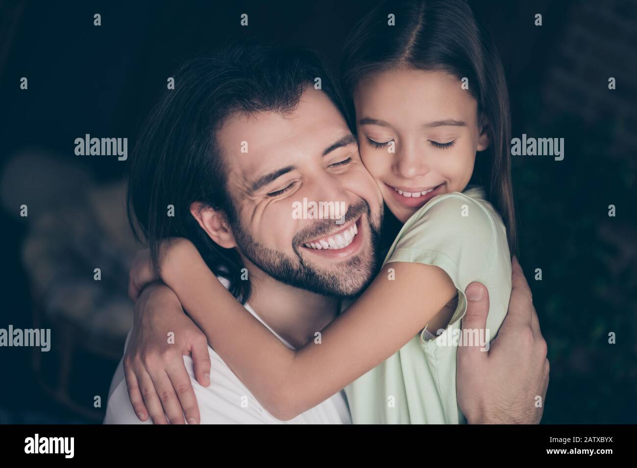 Daddy hugging hi-res stock photography and images - Alamy