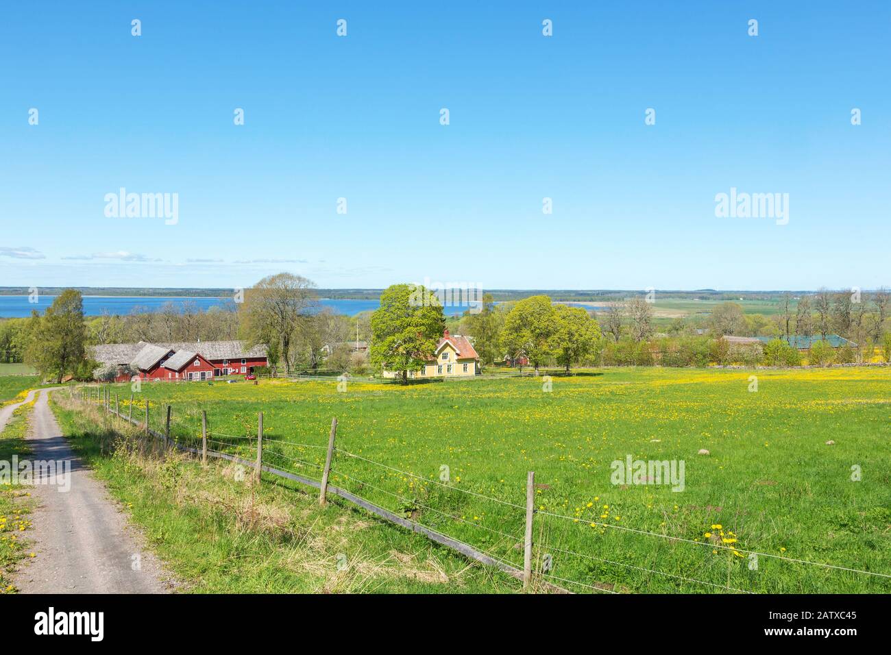Farmstead landscape hi-res stock photography and images - Alamy