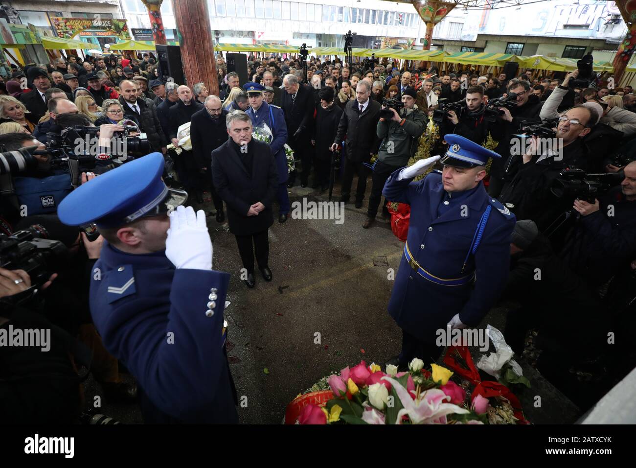 Shell exploded hi-res stock photography and images - Alamy
