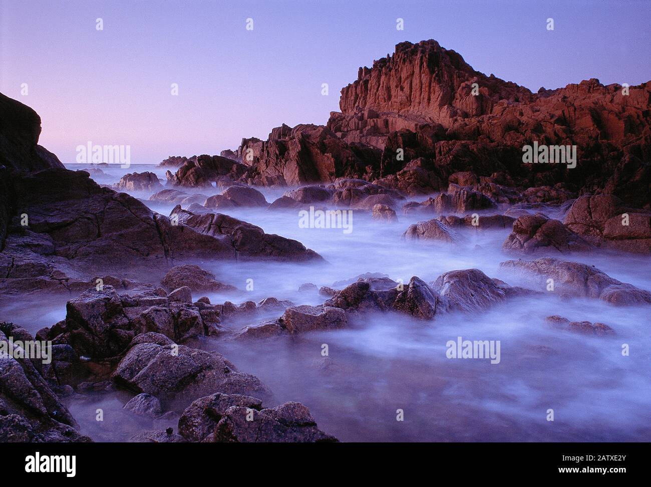 Igneous rock formation hi-res stock photography and images - Alamy