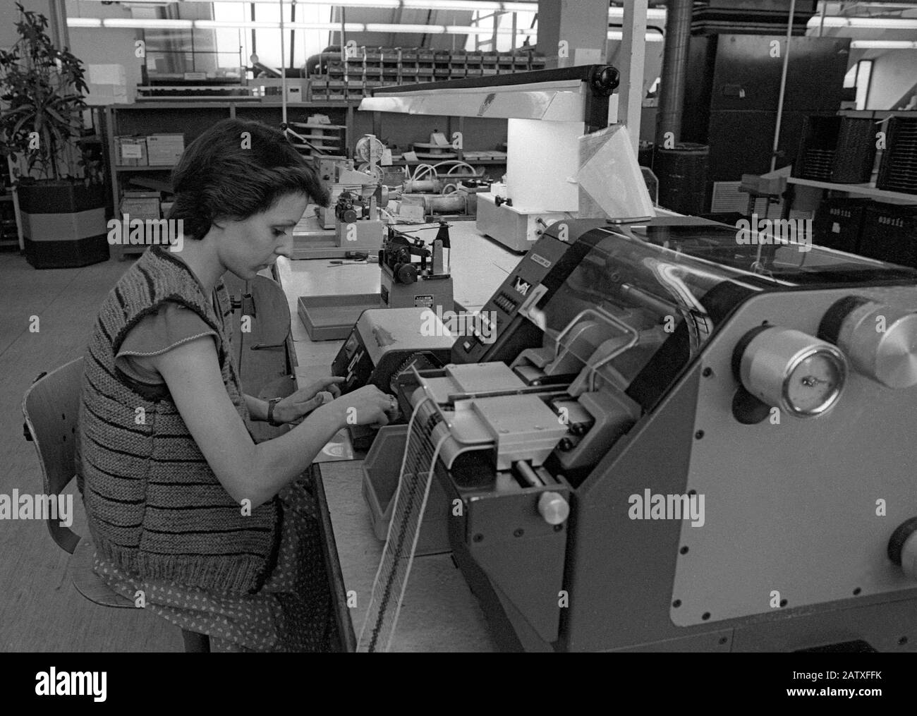 01 January 1981, Berlin: View into the AEG factory in Spandau. Newly ...