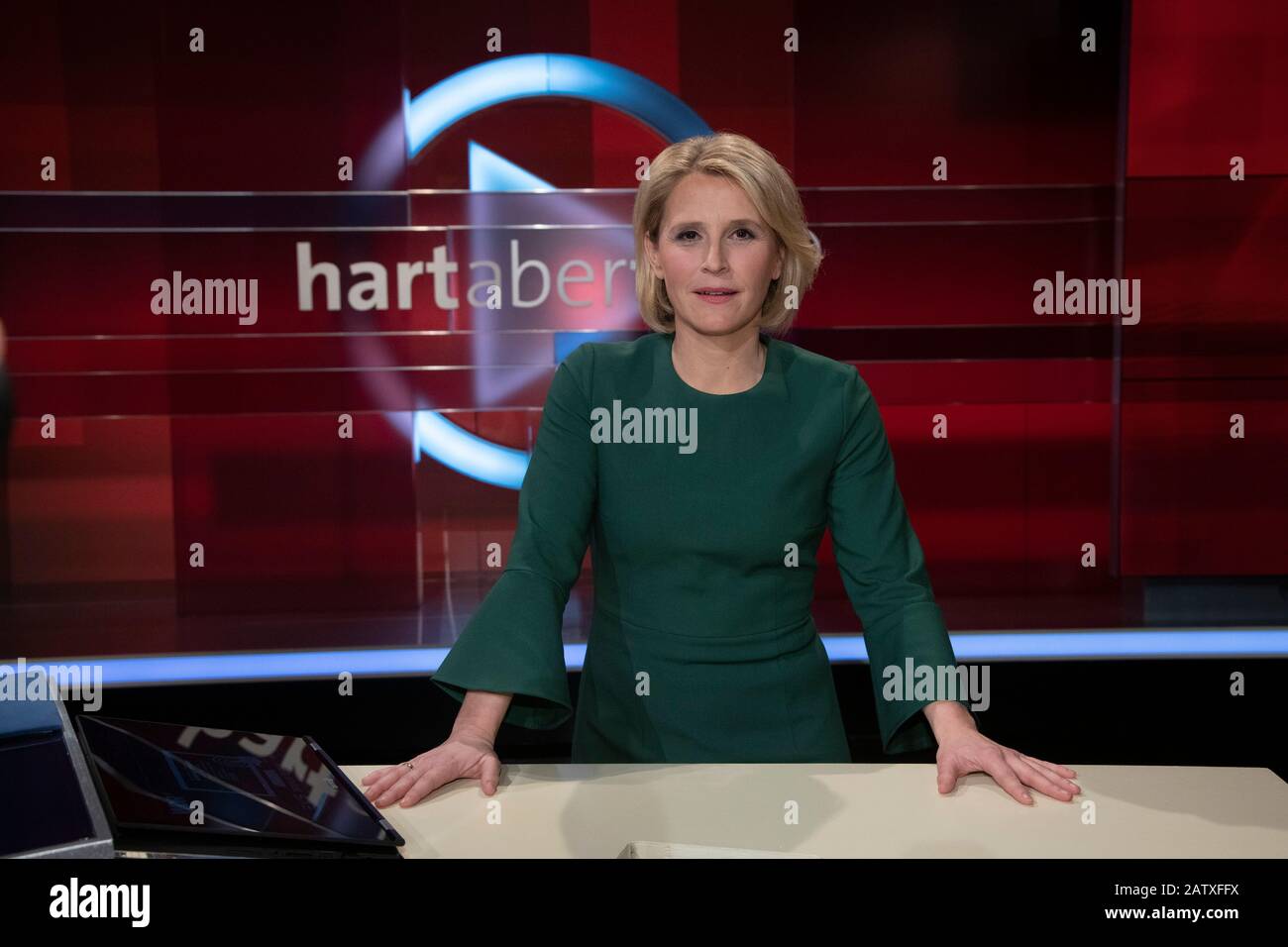 January 3rd hi-res stock photography and images - Alamy