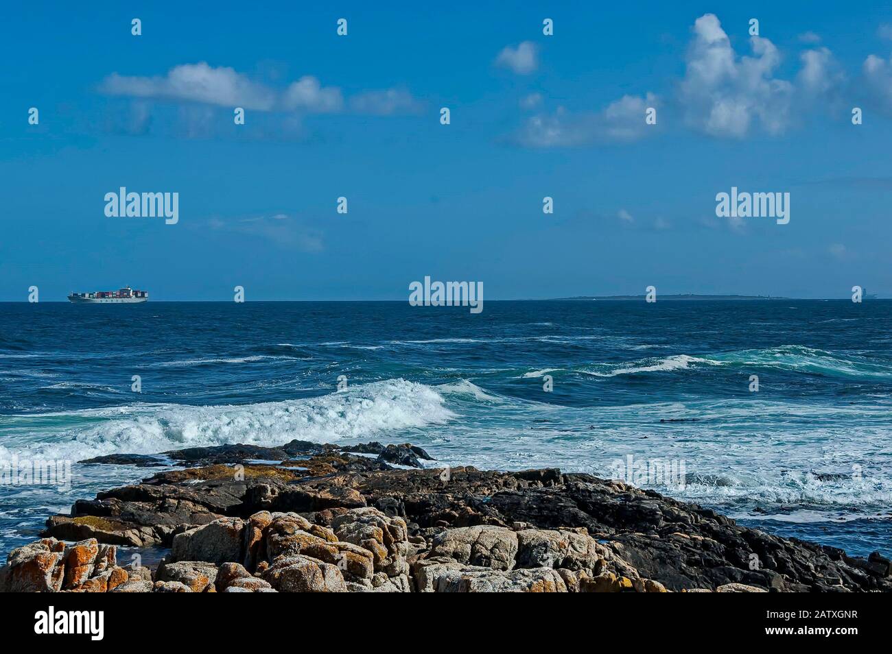 Cosco Atlantic Ocean High Resolution Stock Photography and Images - Alamy