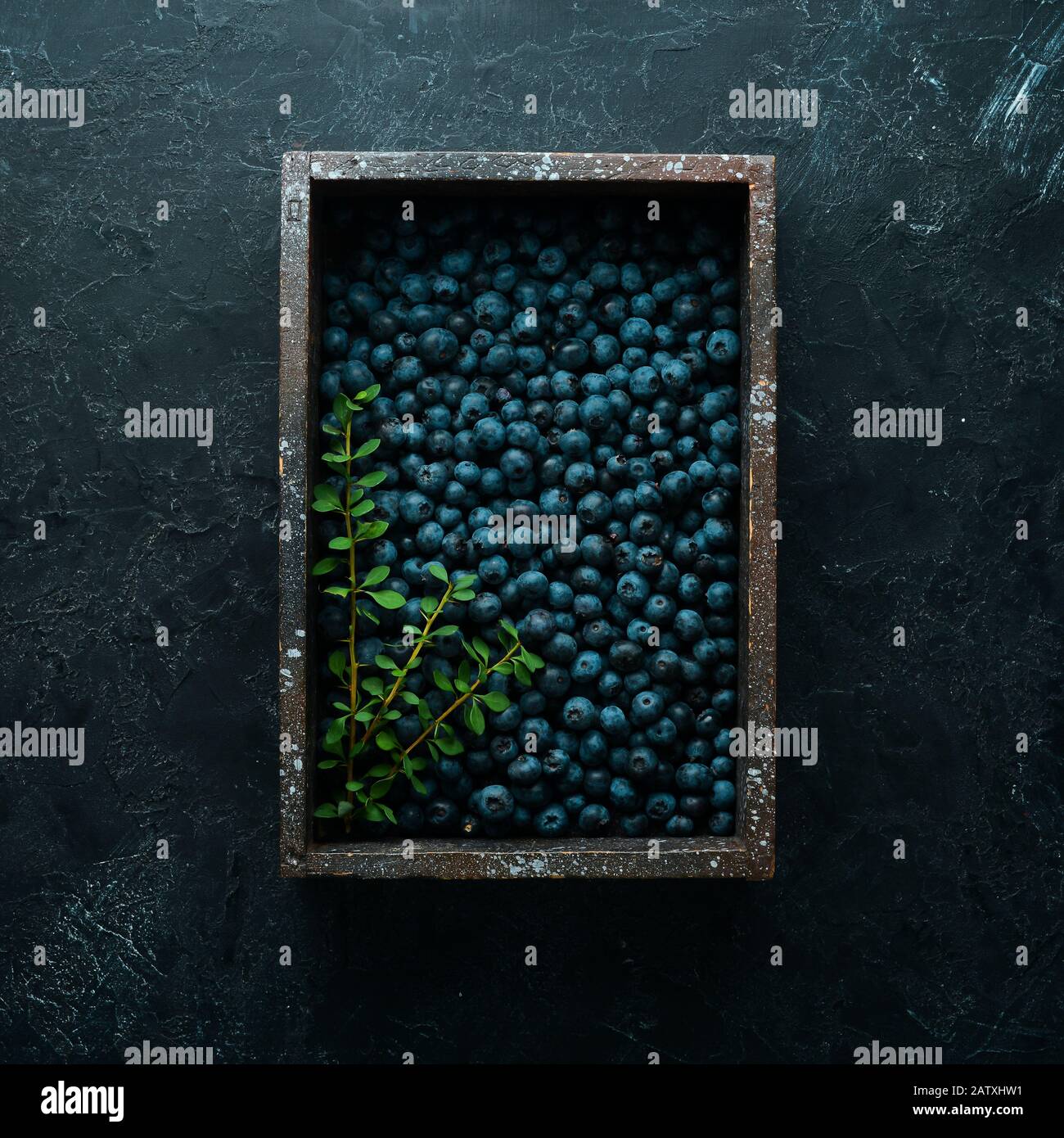 Blueberries In A Box Stock Photos & Blueberries In A Box Stock Images ...
