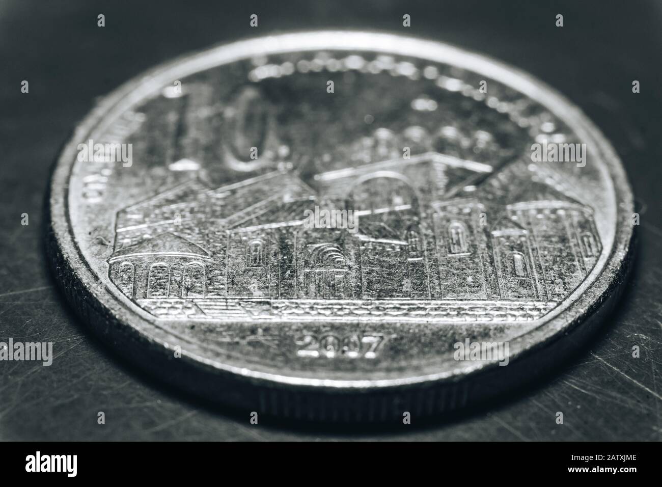 Handling cash hi-res stock photography and images - Alamy