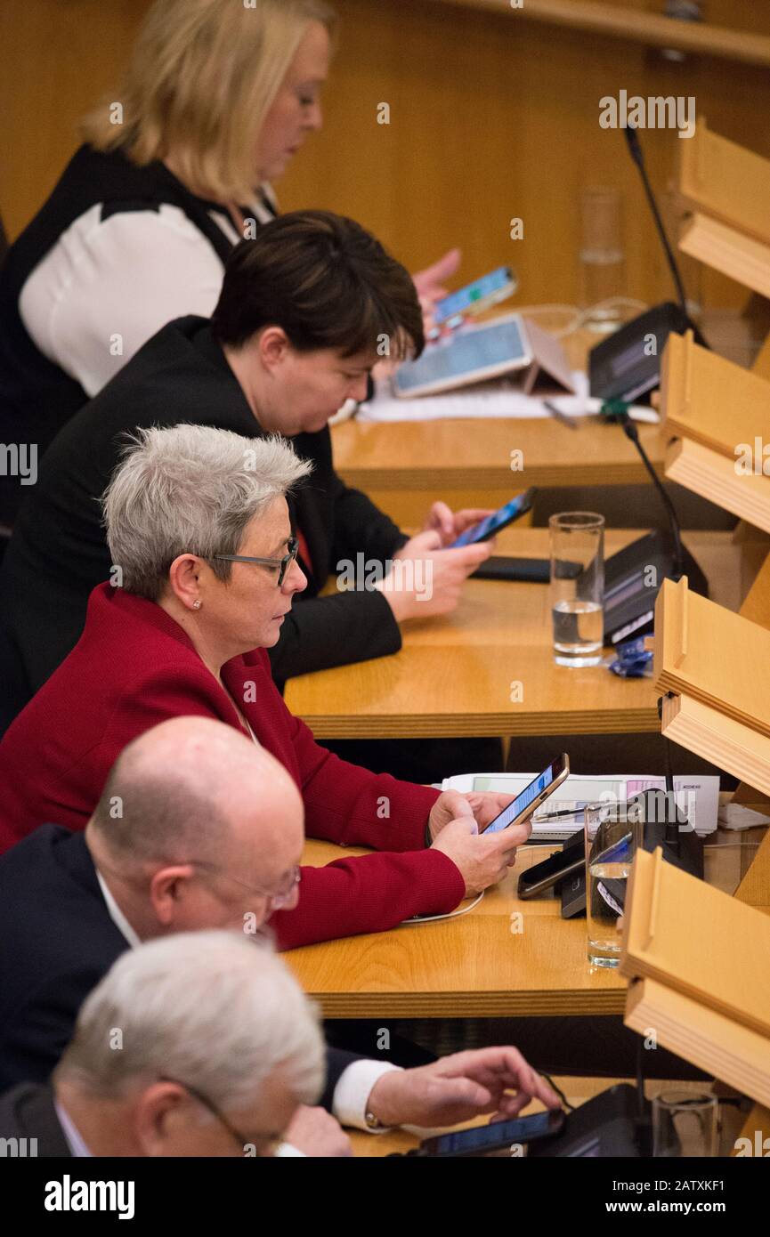 Annie harris hi-res stock photography and images - Alamy