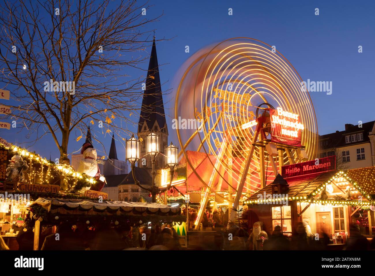 Christmas market, in the back Bonn Cathedral, Muensterplatz, Bonn ...