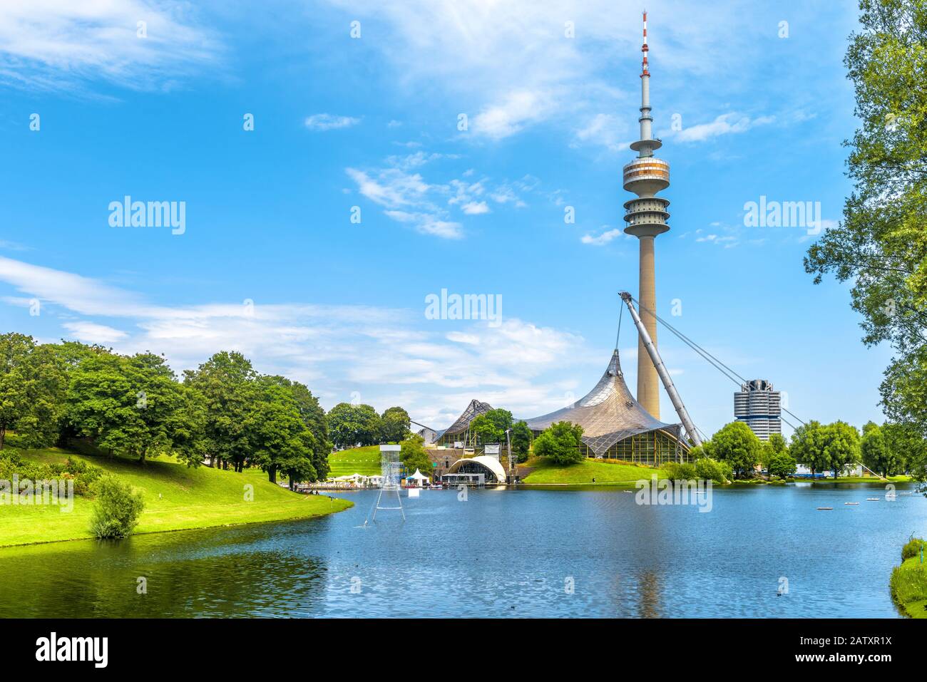Munich background hi-res stock photography and images - Alamy