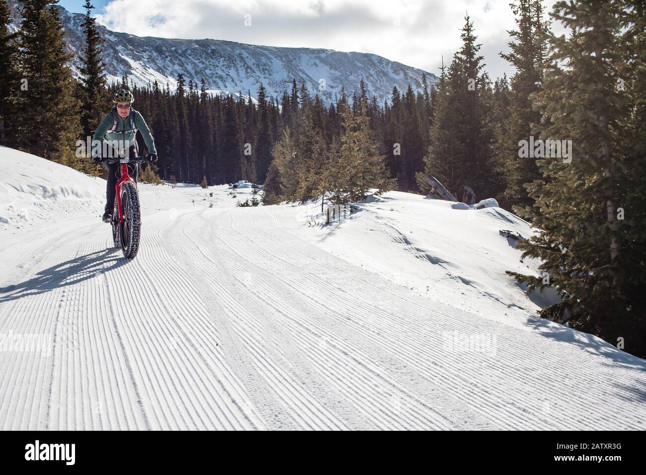 Fat biking hi-res stock photography and images - Alamy