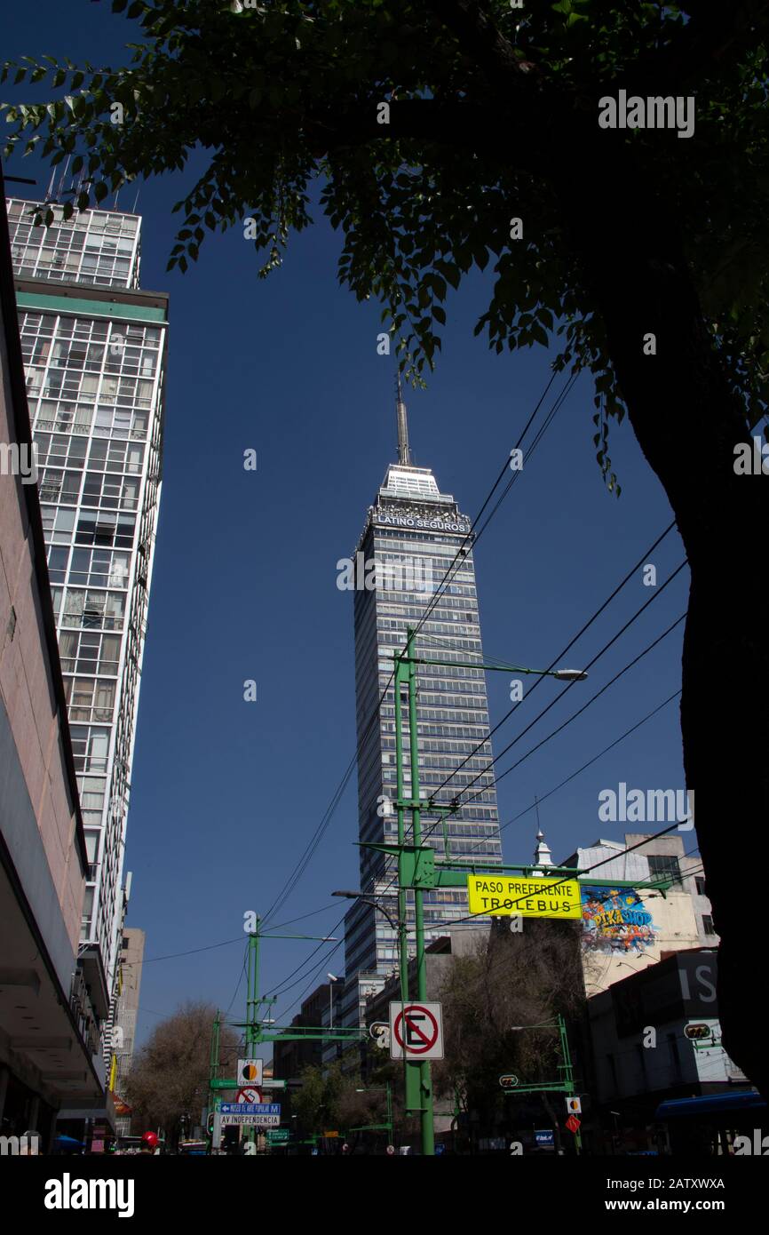 The Torre Latinoamericana Mexico City Stock Photo - Alamy