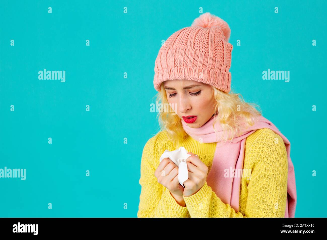 Cold color system hi-res stock photography and images - Alamy