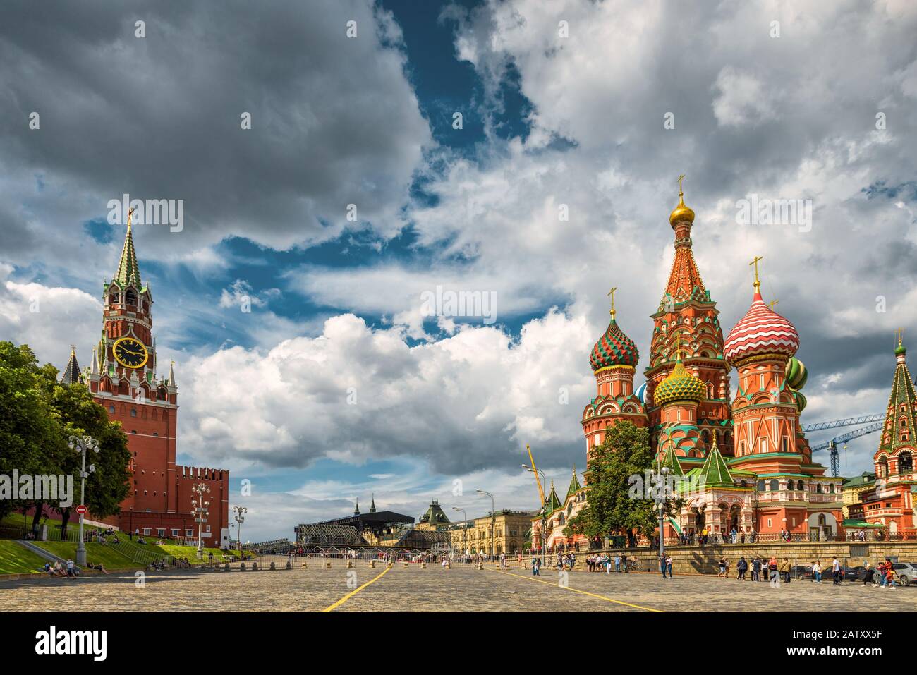Kremlin and Cathedral of St. Basil at the Red Square in Moscow, Russia ...