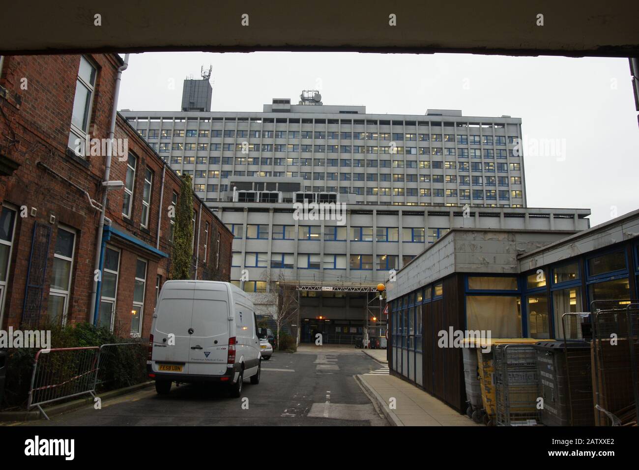 Hull university teaching hospitals nhs trust hi-res stock photography ...