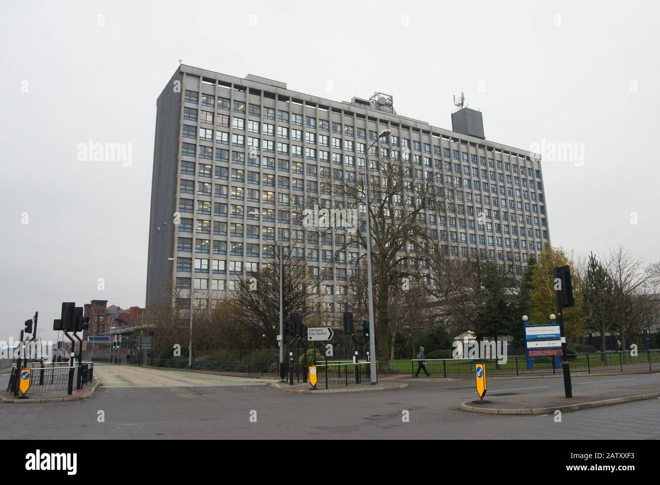 Teaching hospitals nhs trust hi-res stock photography and images - Alamy
