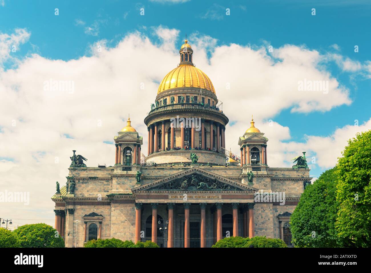 Isaakievskiy sobor hi-res stock photography and images - Alamy