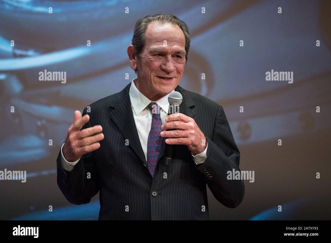 WASHINGTON DC, USA - 16 Sep 2019 - Actor Tommy Lee Jones speaks before ...