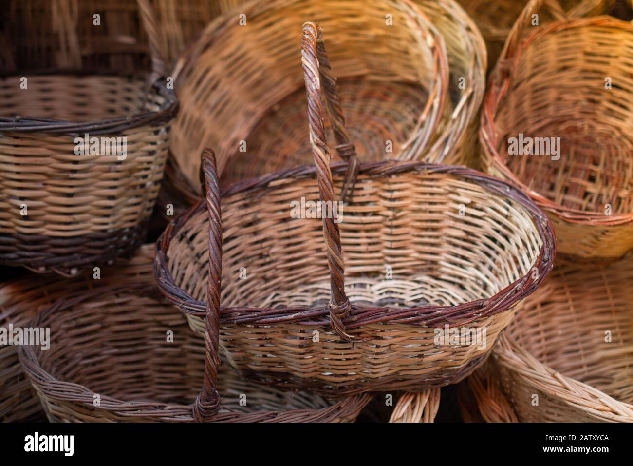 Empty wicker baskets are seein a market place Stock Photo - Alamy
