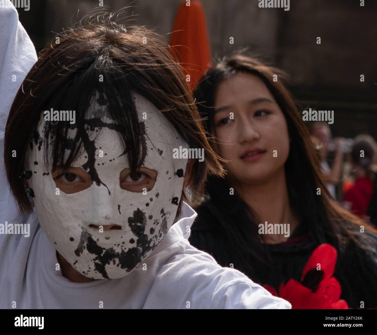 beautiful asian street performer dancer Stock Photo - Alamy