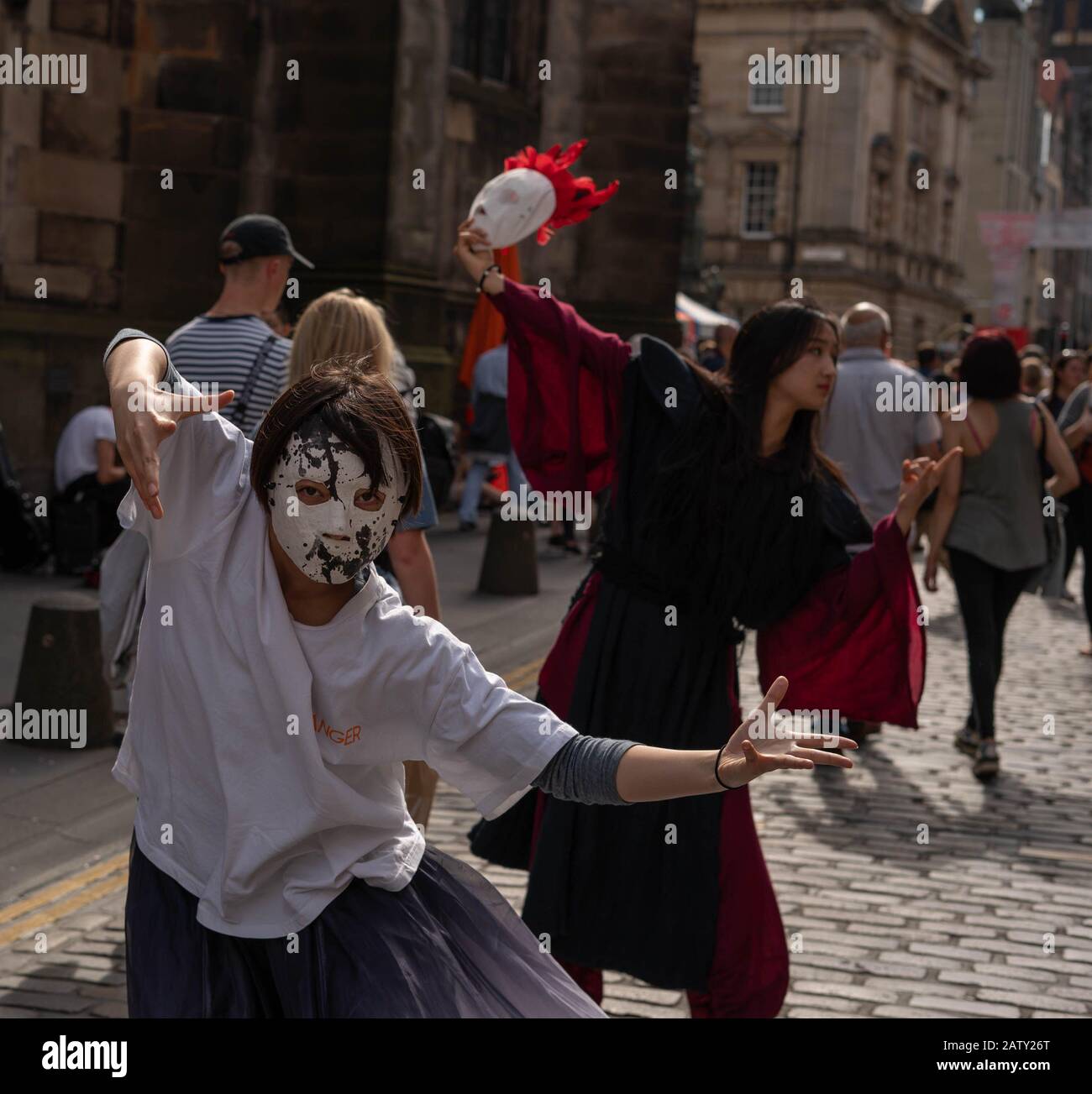 beautiful asian street performer dancer Stock Photo - Alamy