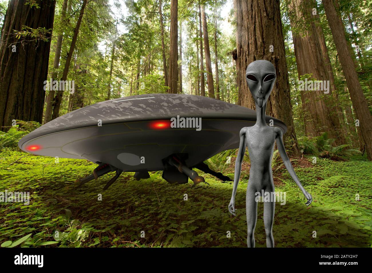 Alien landing craft hi-res stock photography and images - Alamy