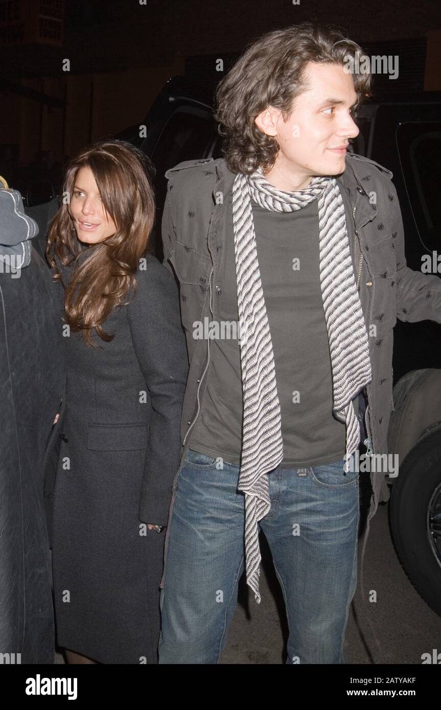 John mayer and jessica simpson hi-res stock photography and images - Alamy