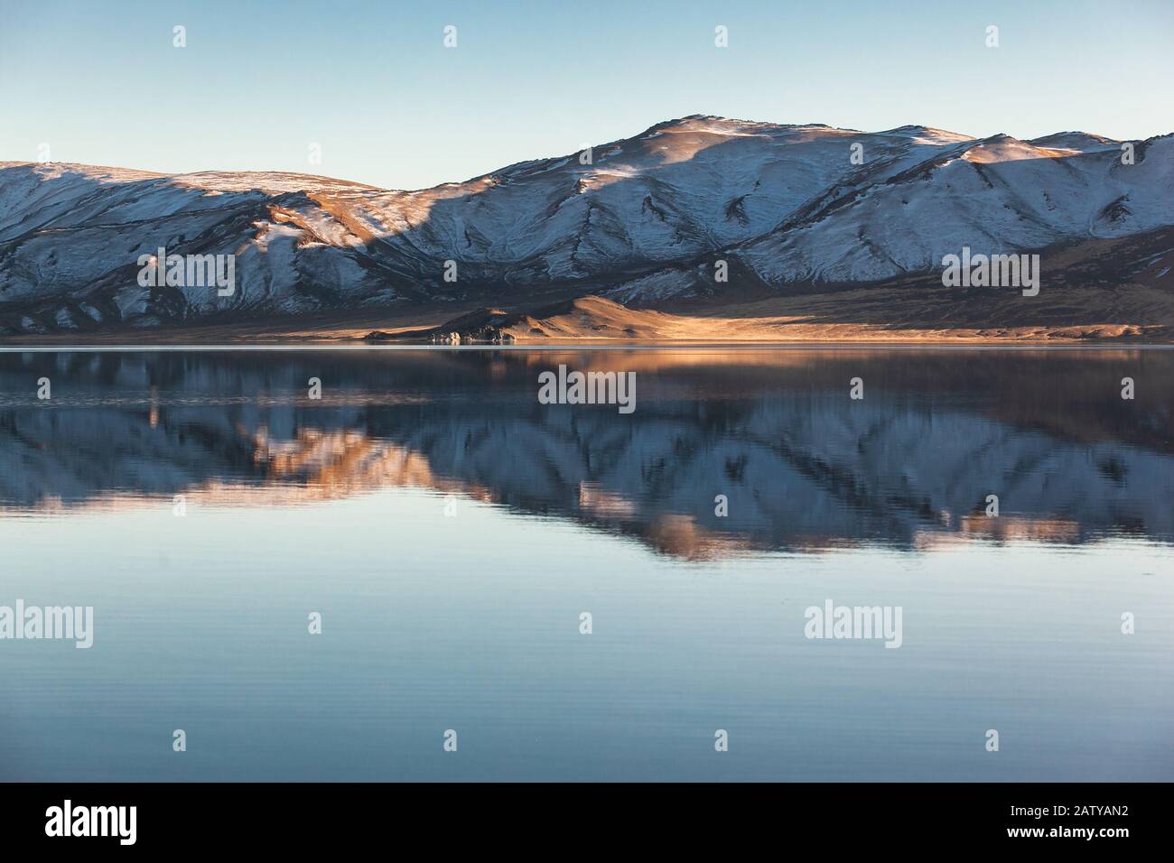 Beautiful alpine mirror lake hi-res stock photography and images - Alamy