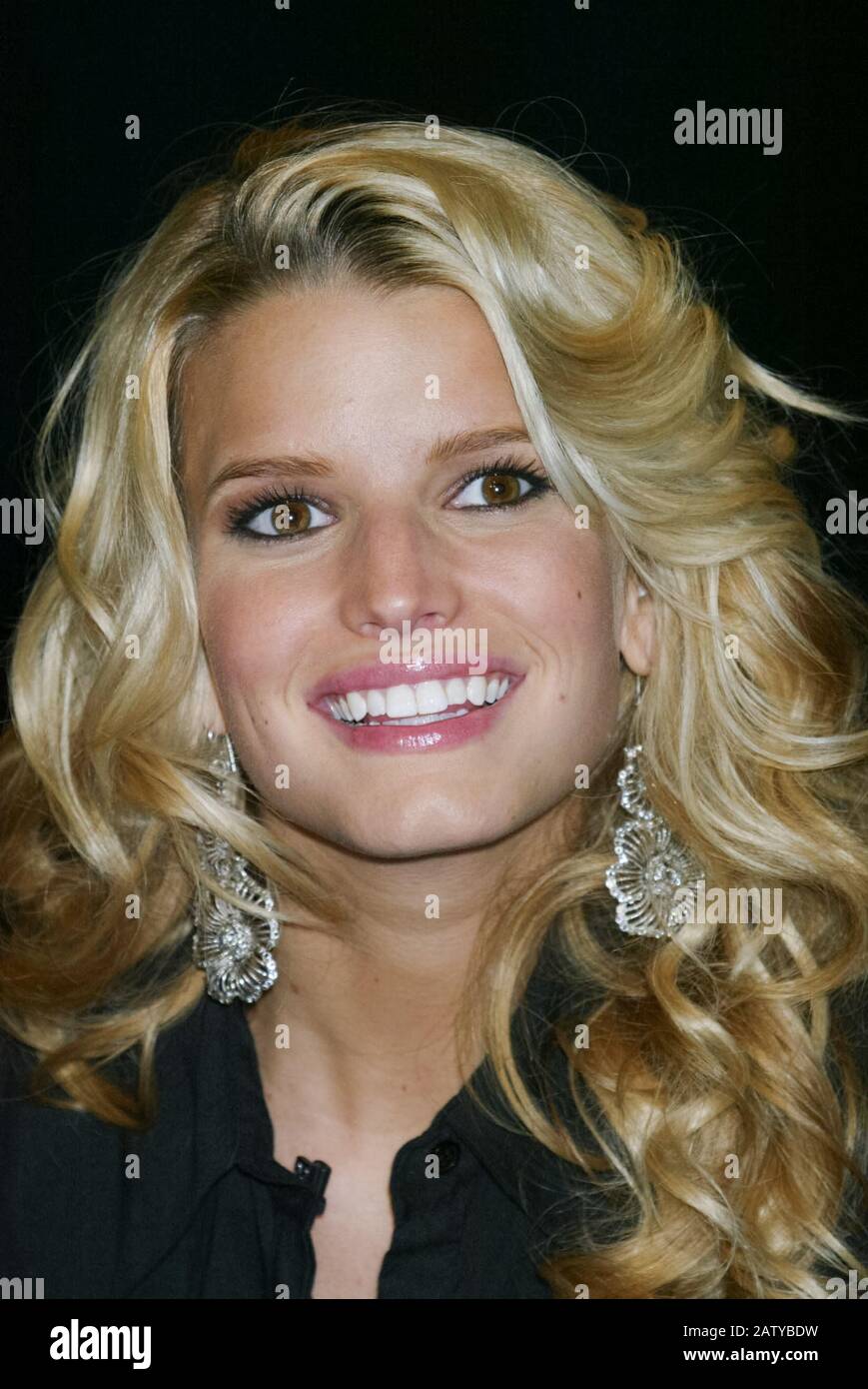 New York, NY--November 21, 2003-Jessica Simpson signs copies of her new ...