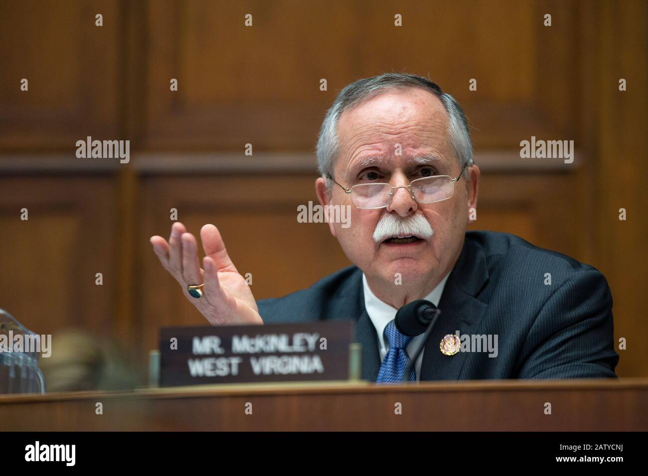 Blonde dc hi-res stock photography and images - Alamy