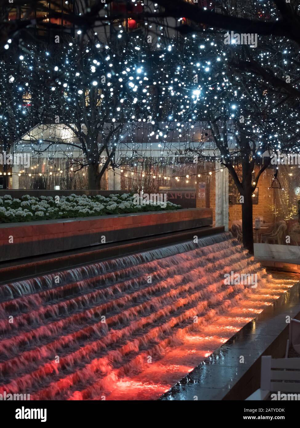 Cabot square public art hi-res stock photography and images - Alamy
